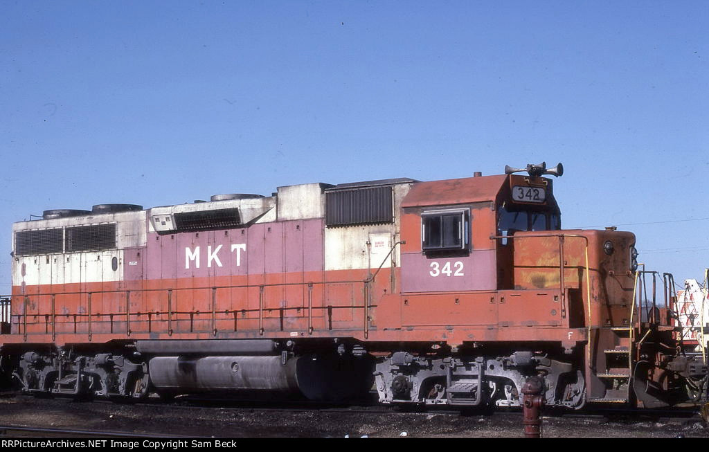MKT 342--GP40